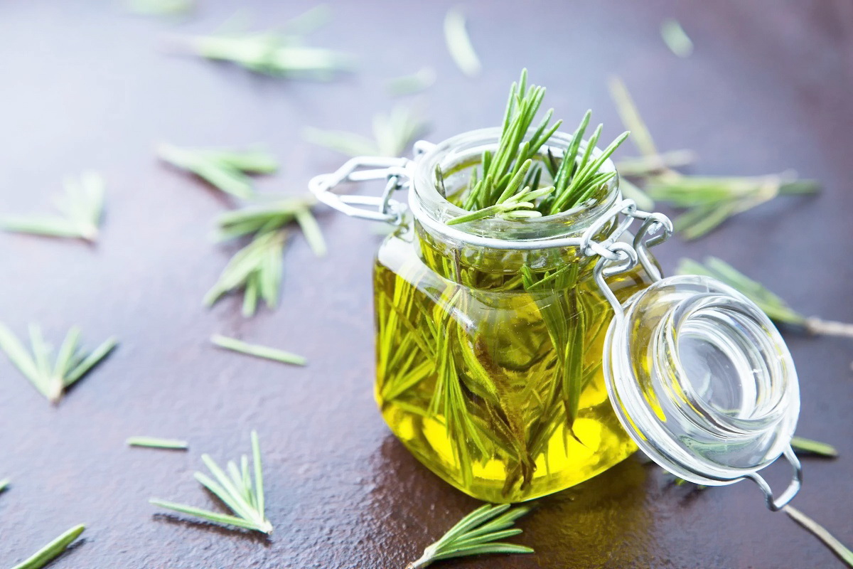 روغن های مفید برای ریش: ریش هم مانند موی سر و پوست نیاز به مراقبت دارد!